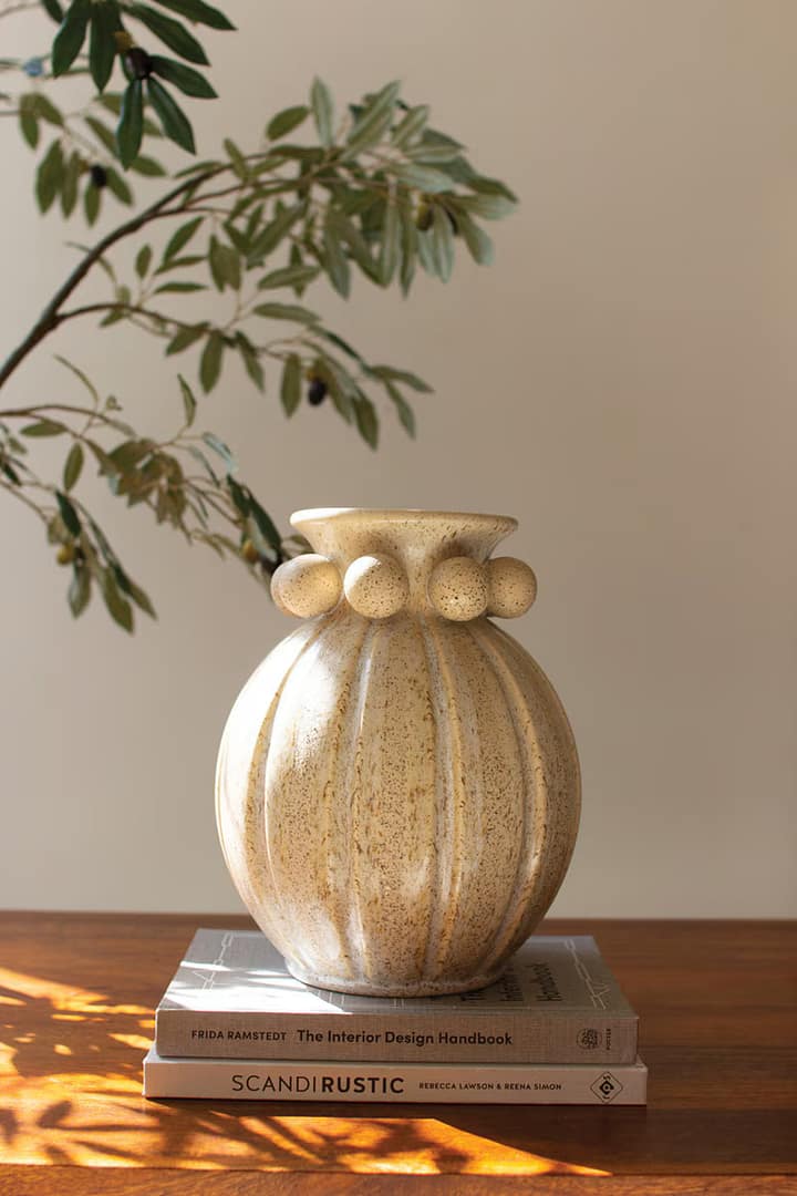 BAUHAUSINSPIRE.COM - Rustic White Ceramic Urn